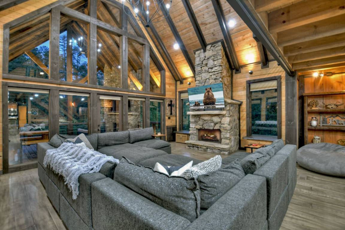 279 M² Cabaña ∙ 3 Habitaciones ∙ 12 Huéspedes - Blue Ridge, GA