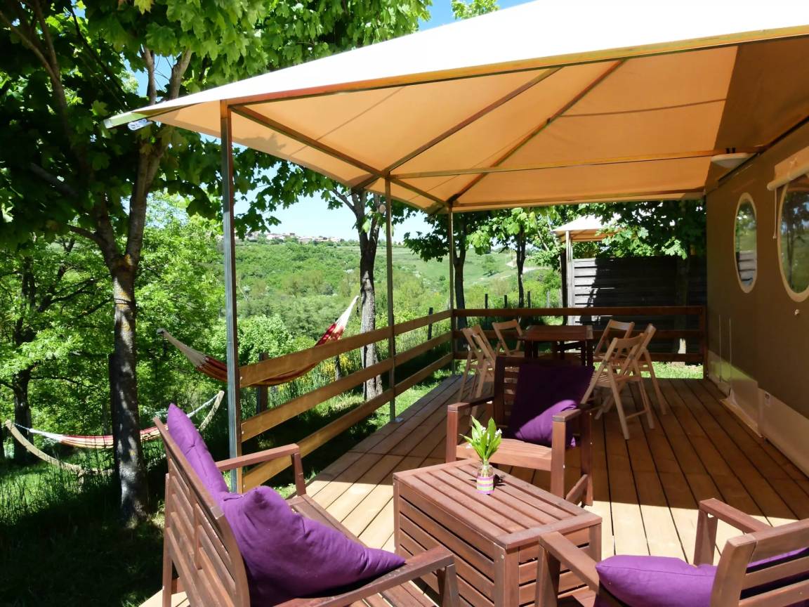 56 M² Chalet ∙ 2 Slaapkamers ∙ 6 Gasten - Ardèche