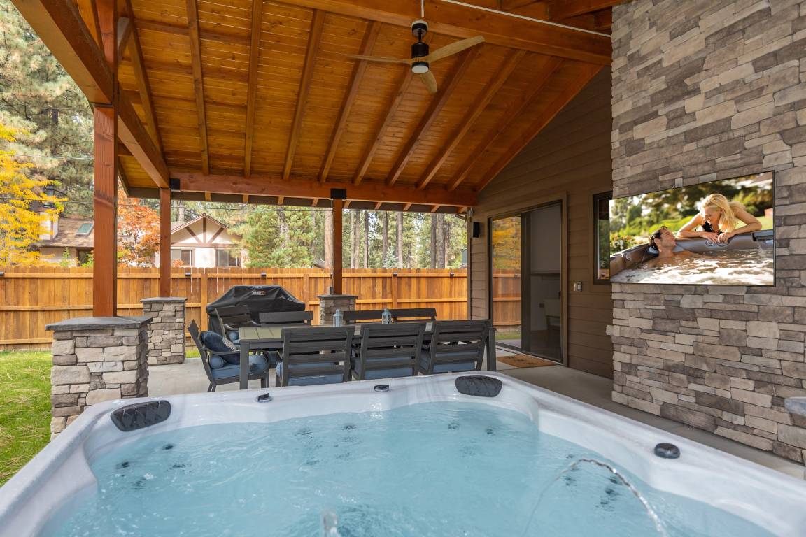 242 M² House ∙ 5 Bedrooms ∙ 12 Guests - Big Bear Lake, CA