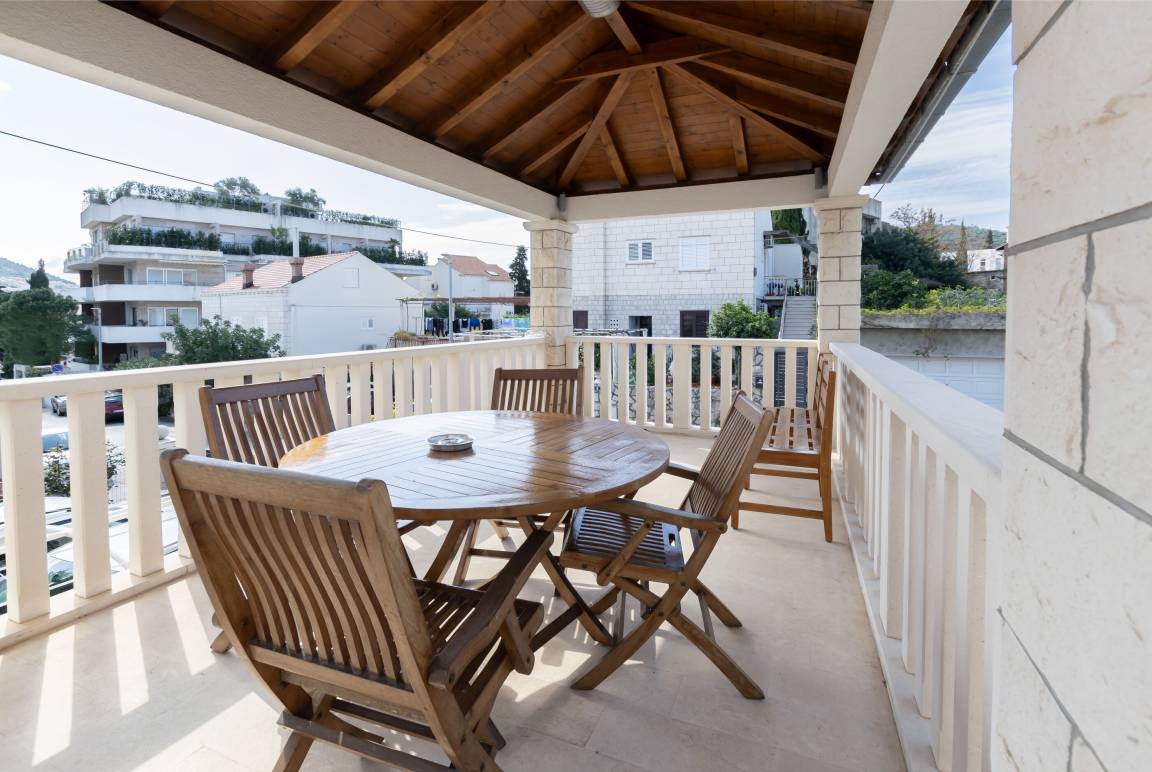 65 M² Apartment ∙ 2 Bedrooms ∙ 6 Guests - Dubrovnik
