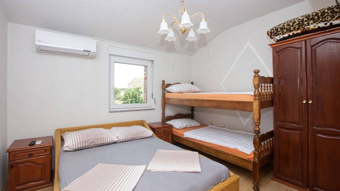 19 M² Ferienwohnung ∙ 1 Schlafzimmer ∙ 4 Gäste - Biograd na Moru