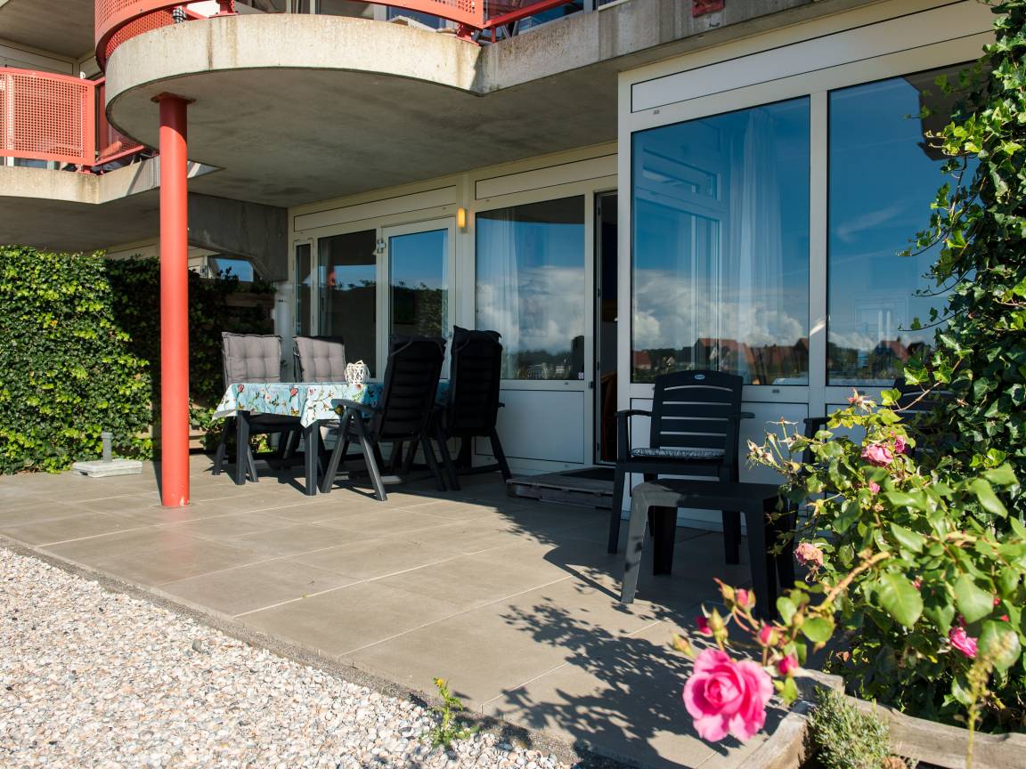 75 M² Ferienwohnung ∙ 2 Schlafzimmer ∙ 4 Gäste - Ameland