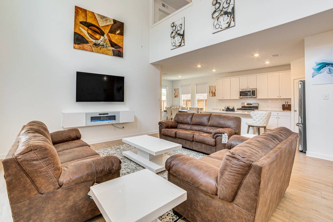 229 M² House ∙ 4 Bedrooms ∙ 12 Guests - Mesquite, TX