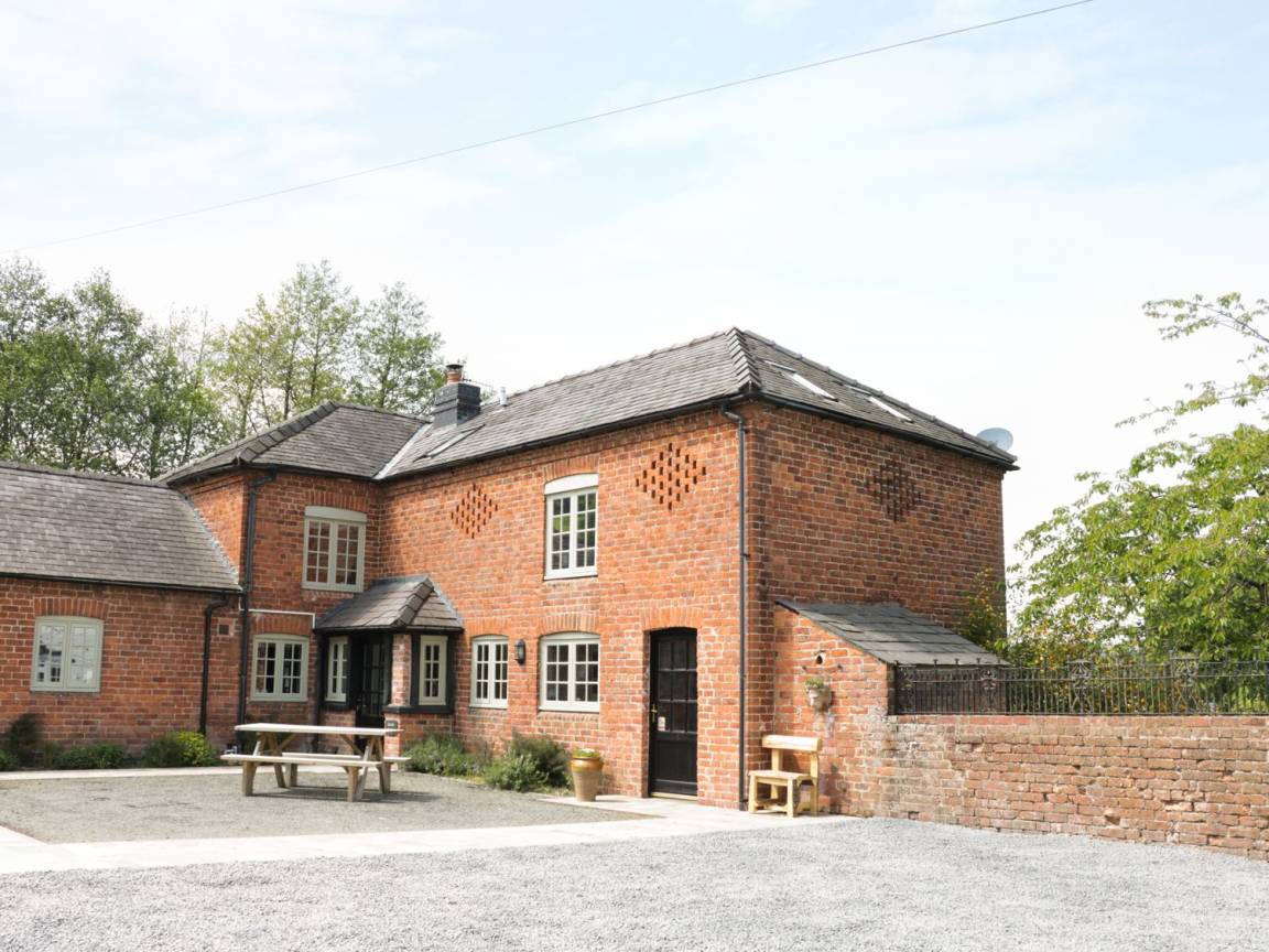 Cottage ∙ 4 Bedrooms ∙ 9 Guests - Kerry