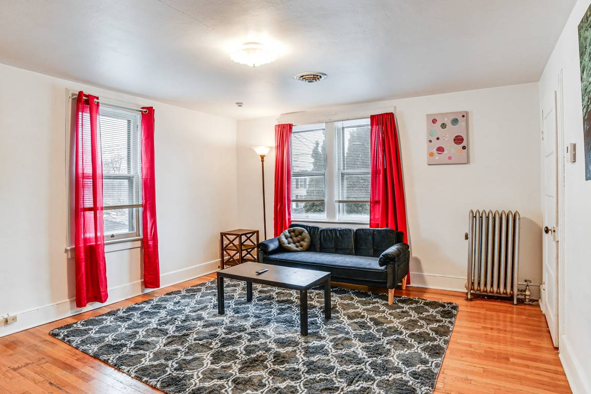 92 M² Appartamento Vacanza ∙ 1 Camera Da Letto ∙ 1 Ospite - Johnson City, NY