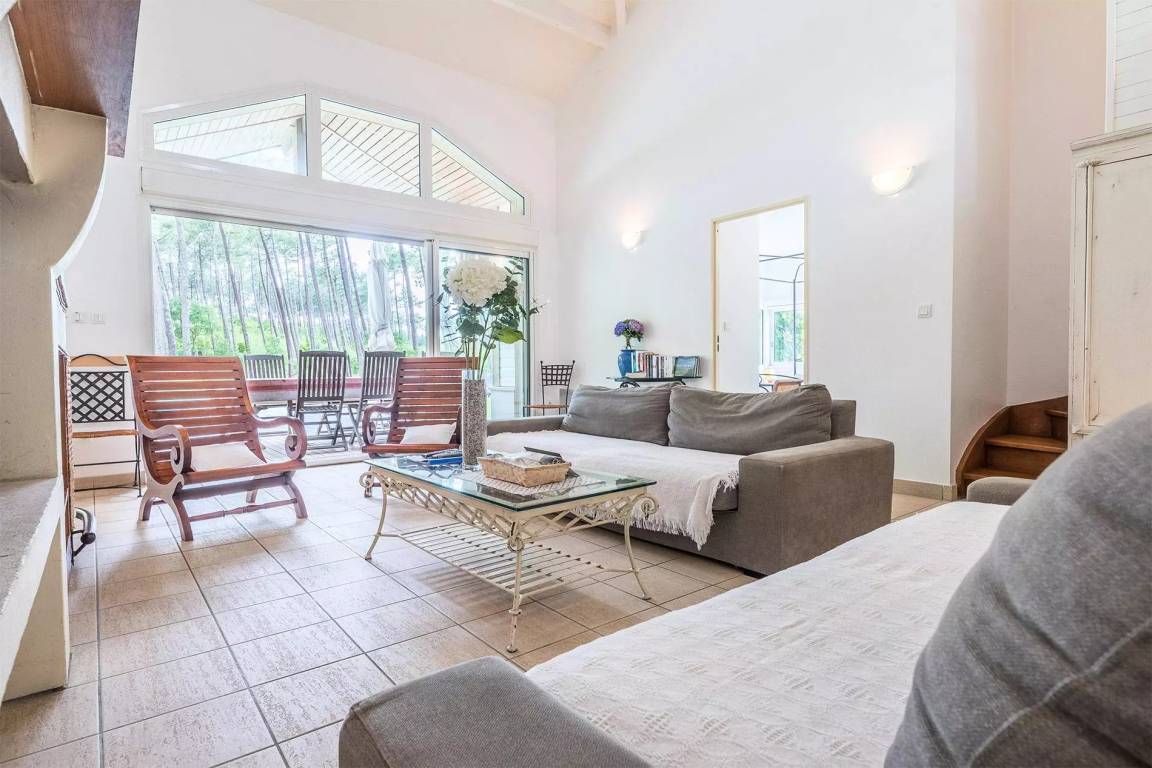 145 M² Maison De Vacances ∙ 4 Chambres ∙ 12 Personnes - Messanges