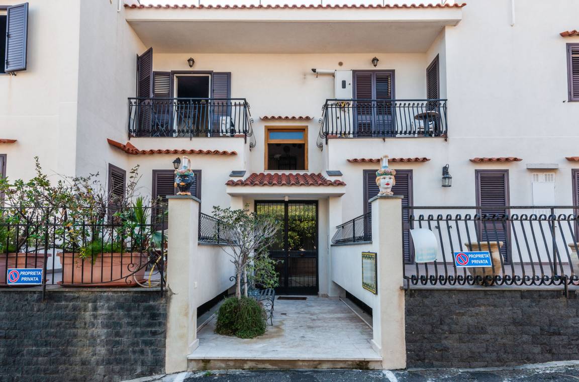 50 M² Appartement ∙ 1 Chambre ∙ 4 Personnes - Aci Castello