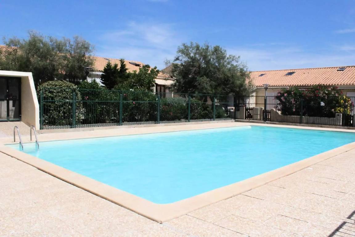 25 M² Huis ∙ 1 Slaapkamer ∙ 4 Gasten - Narbonne