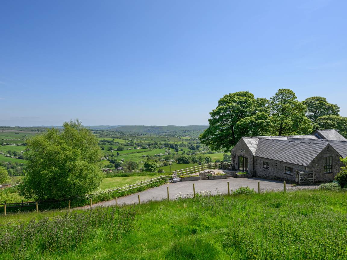 Cottage ∙ 4 Bedrooms ∙ 8 Guests - Longnor