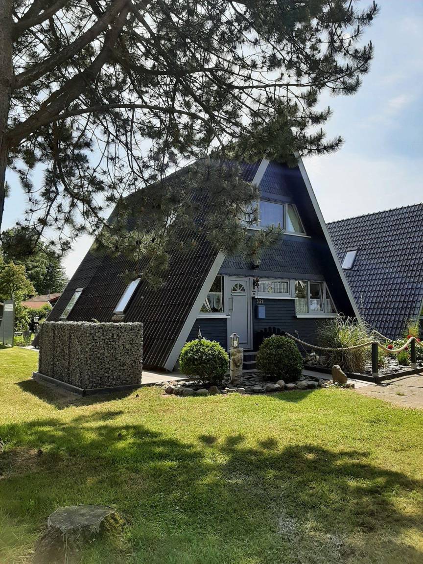 84 M² Ferienhaus ∙ 2 Schlafzimmer ∙ 5 Gäste - Damp