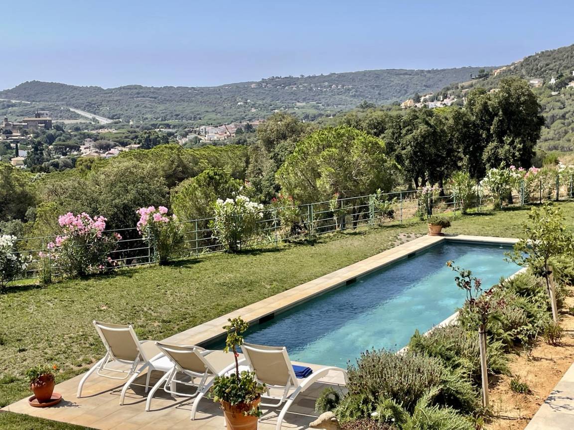 200 M² Villa ∙ 4 Schlafzimmer ∙ 8 Gäste - Calonge