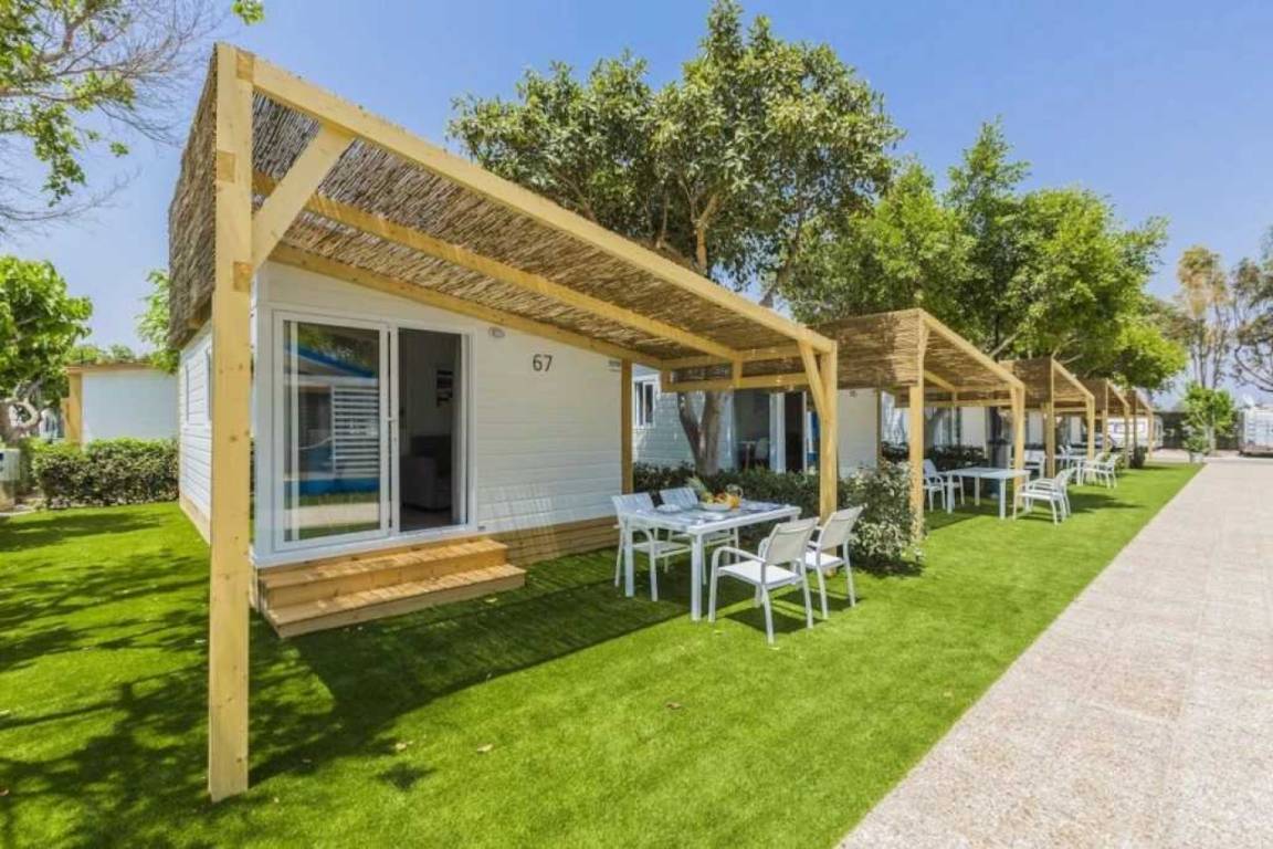 30 M² Camping ∙ 2 Chambres ∙ 5 Personnes - La Marina