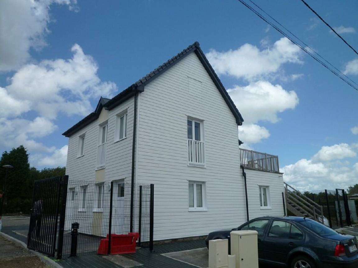 100 M² Apartment ∙ 3 Bedrooms ∙ 6 Guests - Calais