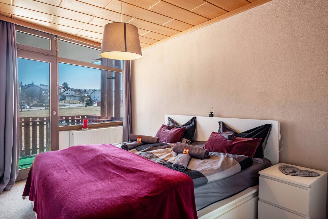 42 M² Ferienwohnung ∙ 1 Schlafzimmer ∙ 4 Gäste - Grafenhausen