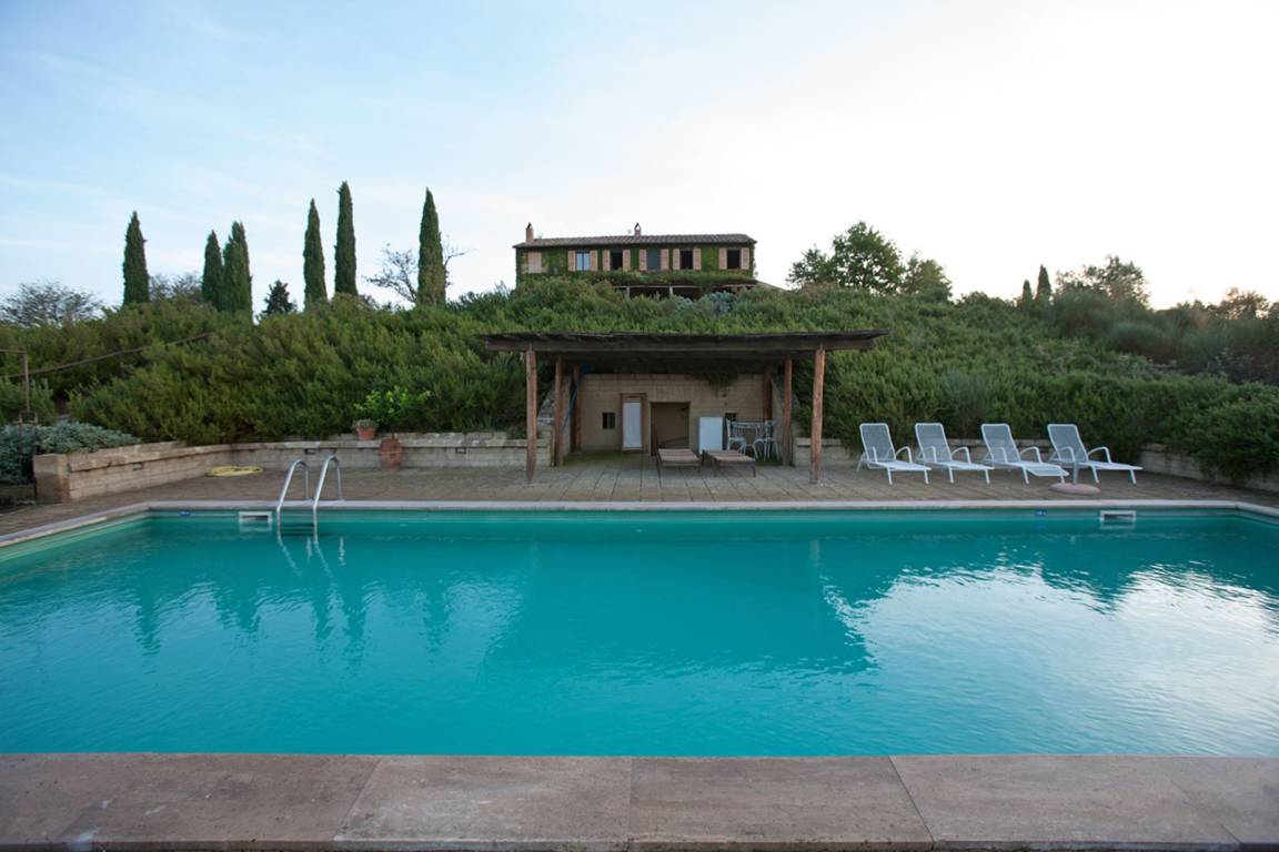 400 M² Villa ∙ 8 Bedrooms ∙ 16 Guests - Pienza