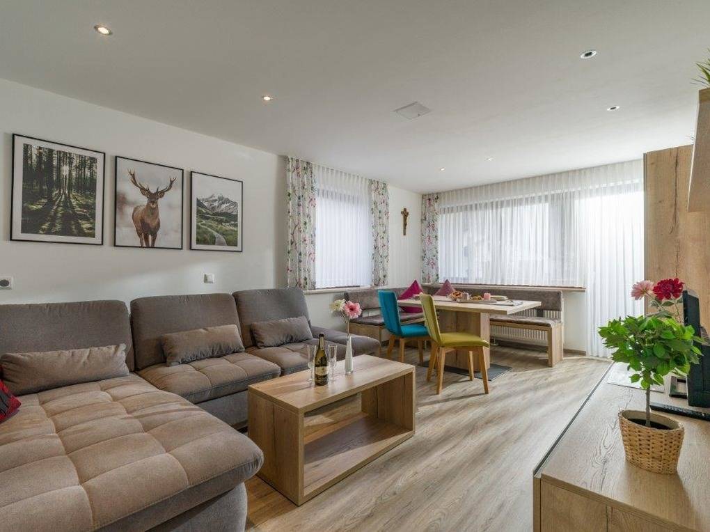 50 M² Ferienwohnung ∙ 1 Schlafzimmer ∙ 4 Gäste - Brannenburg