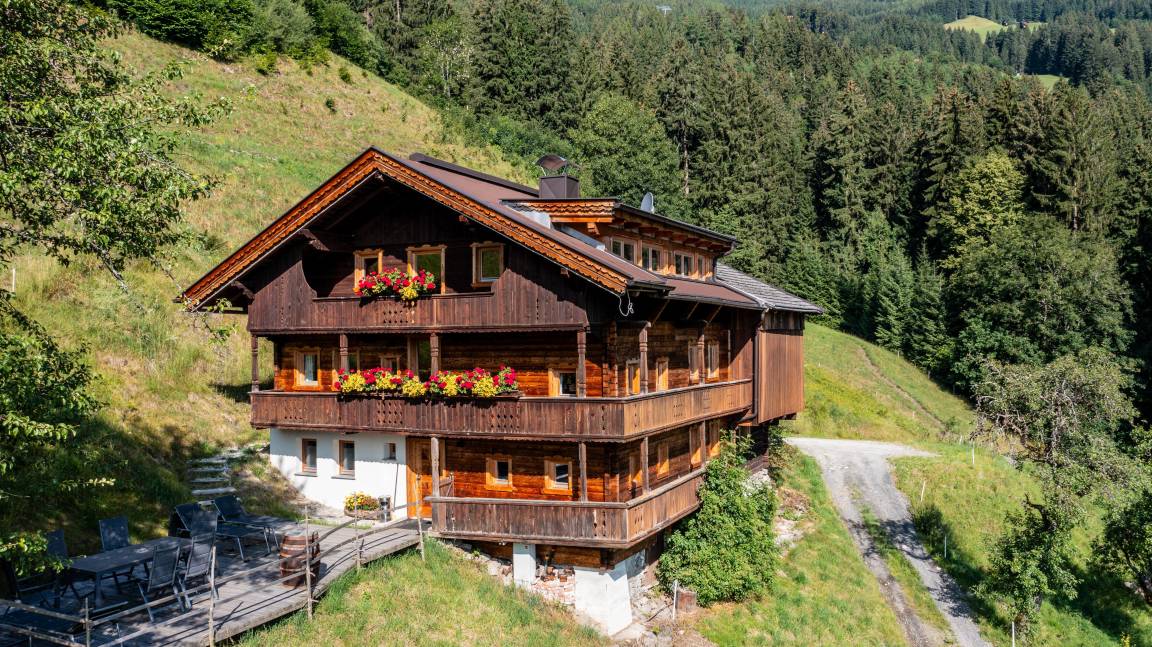 160 M² Ferienhaus ∙ 5 Schlafzimmer ∙ 12 Gäste - Alpbach