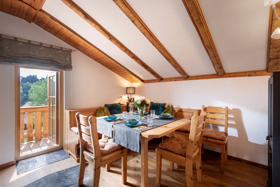 80 M² Ferienhaus ∙ 2 Schlafzimmer ∙ 7 Gäste - Kiefersfelden