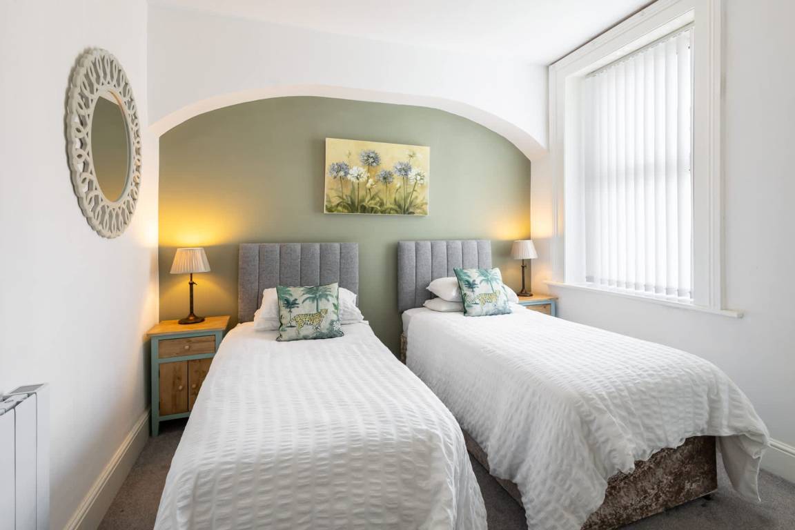 Apartment ∙ 2 Guests - Whitby