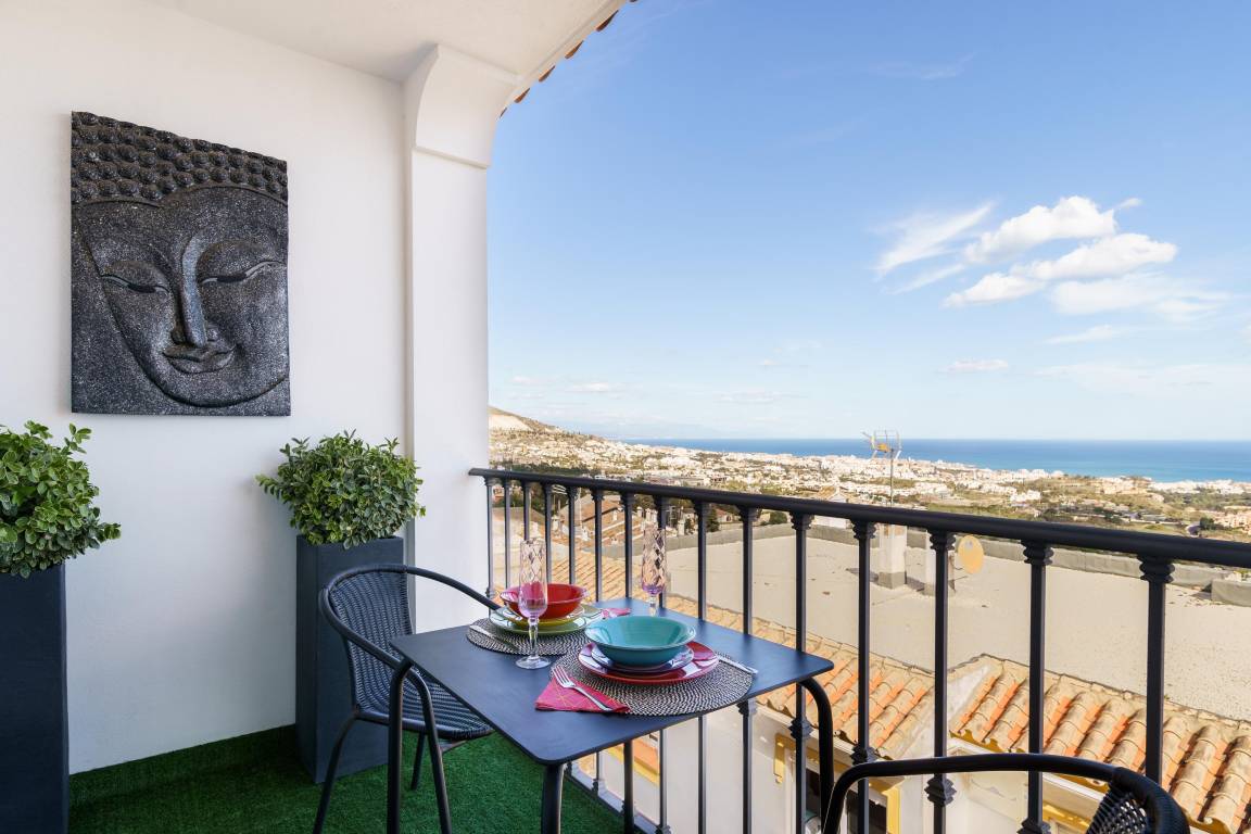 81 M² Apartment ∙ 2 Bedrooms ∙ 5 Guests - Benalmádena