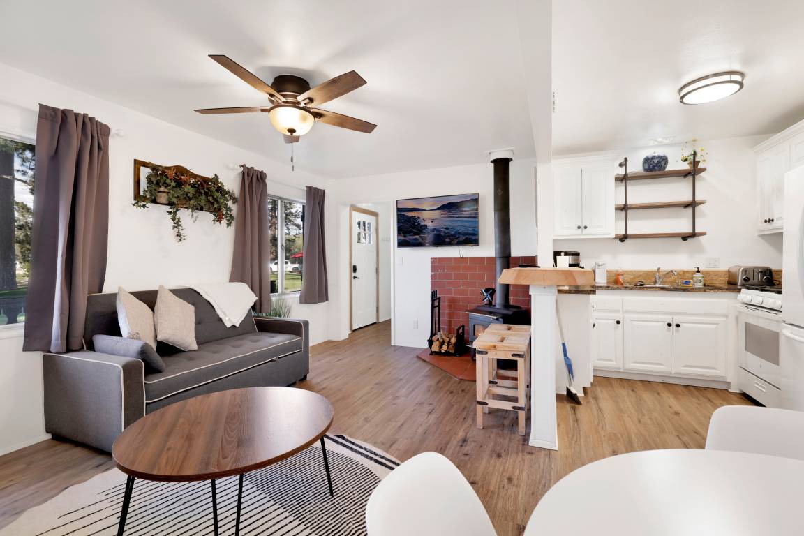 112 M² Hotel ∙ 2 Bedrooms ∙ 6 Guests - Big Bear, CA