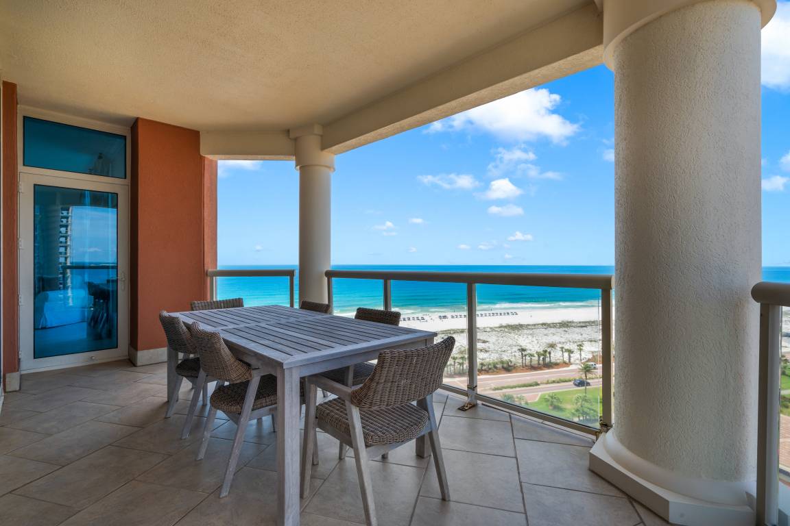 Condo ∙ 3 Bedrooms ∙ 8 Guests - Pensacola Beach, FL