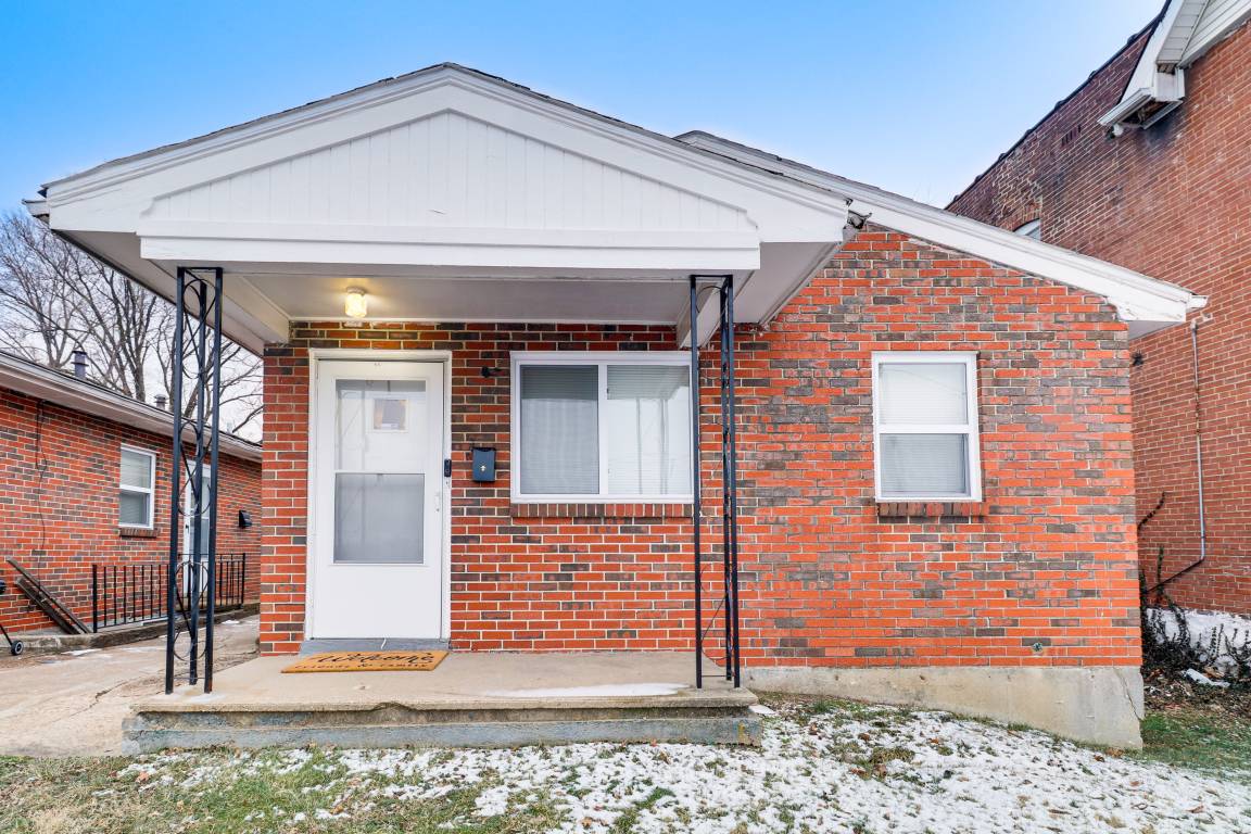 104 M² House ∙ 2 Bedrooms ∙ 4 Guests - St. Louis, MO