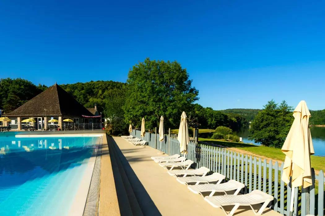 28 M² Mobil-home ∙ 1 Chambre ∙ 6 Personnes - Entraygues-sur-Truyère