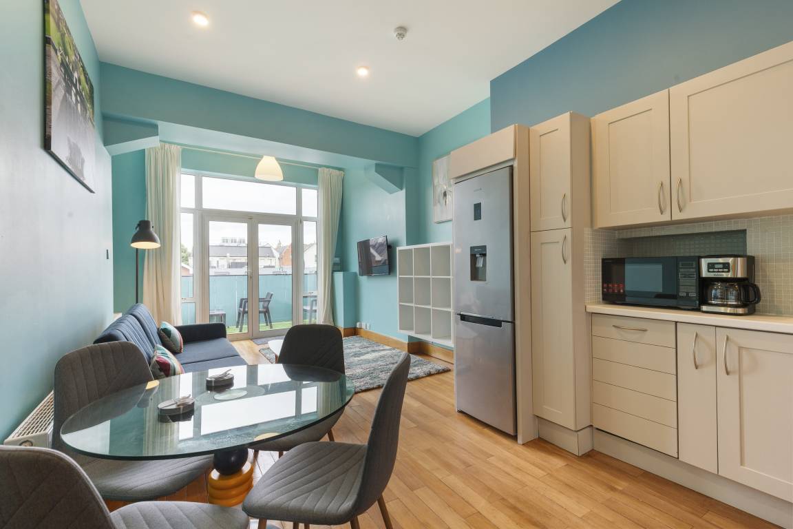 65 M² Apartamento ∙ 2 Habitaciones ∙ 4 Huéspedes - Dublín