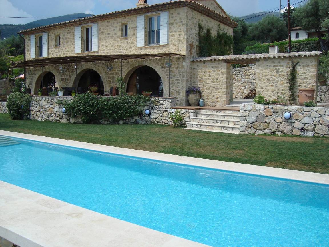 180 M² House ∙ 4 Bedrooms ∙ 6 Guests - Nice