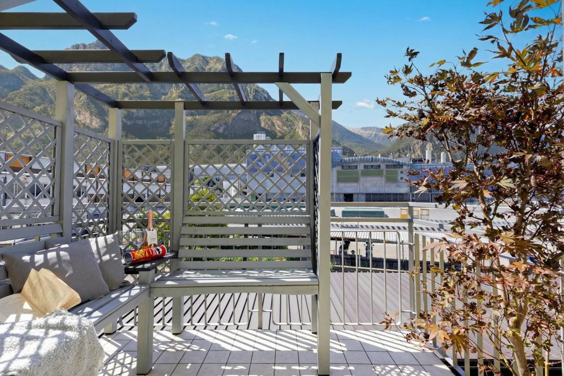 80 M² Apartment ∙ 2 Bedrooms ∙ 6 Guests - Riva del Garda