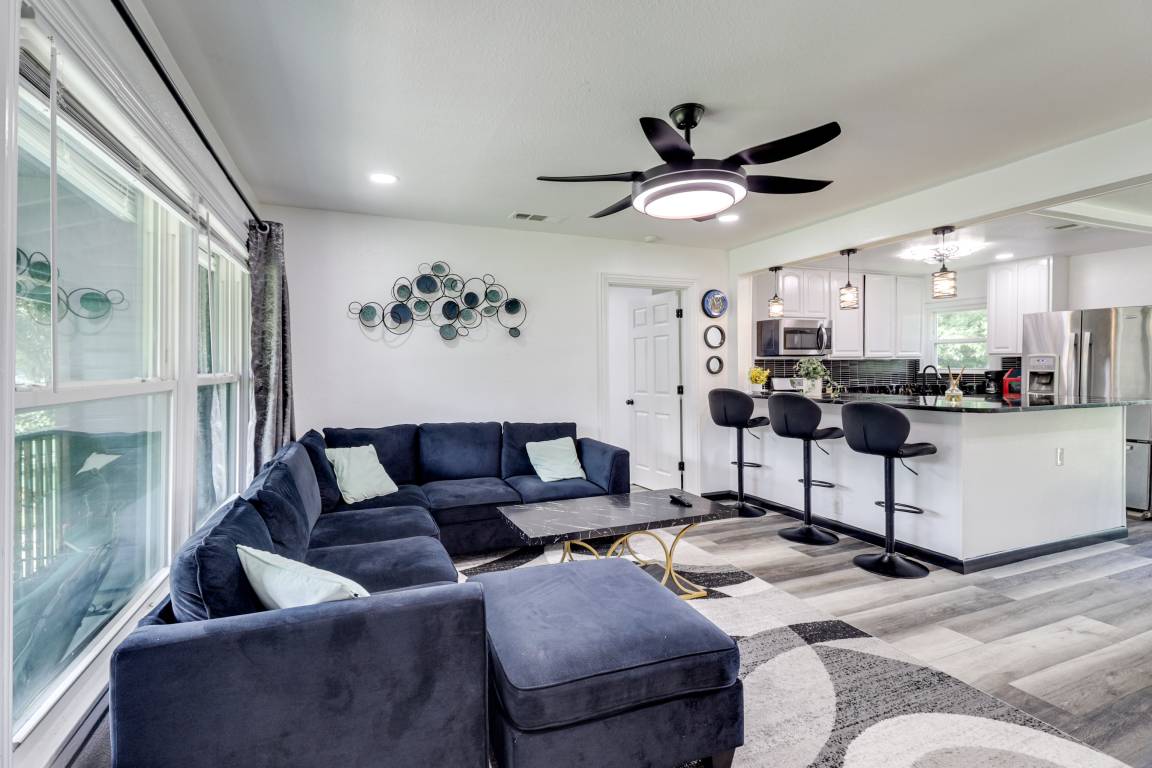 120 M² House ∙ 3 Bedrooms ∙ 7 Guests - Globe Life Park - Arlington
