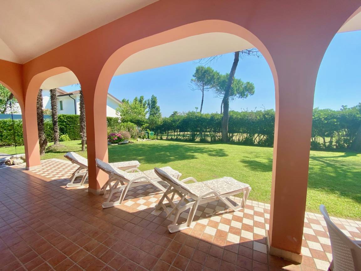 100 M² Villa ∙ 3 Schlafzimmer ∙ 6 Gäste - Rosolina Mare