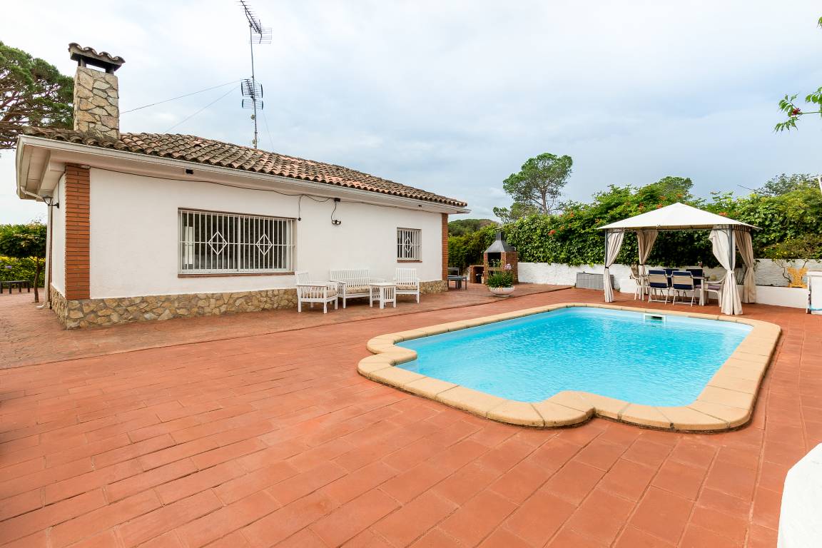 100 M² Ferienhaus ∙ 3 Schlafzimmer ∙ 5 Gäste - Malgrat de Mar