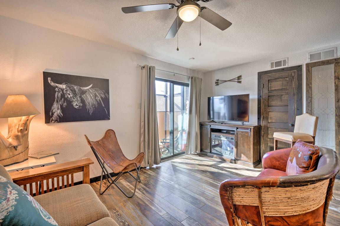 74 M² Apartment ∙ 2 Bedrooms ∙ 4 Guests - Sansom Park Trail – Fort Worth