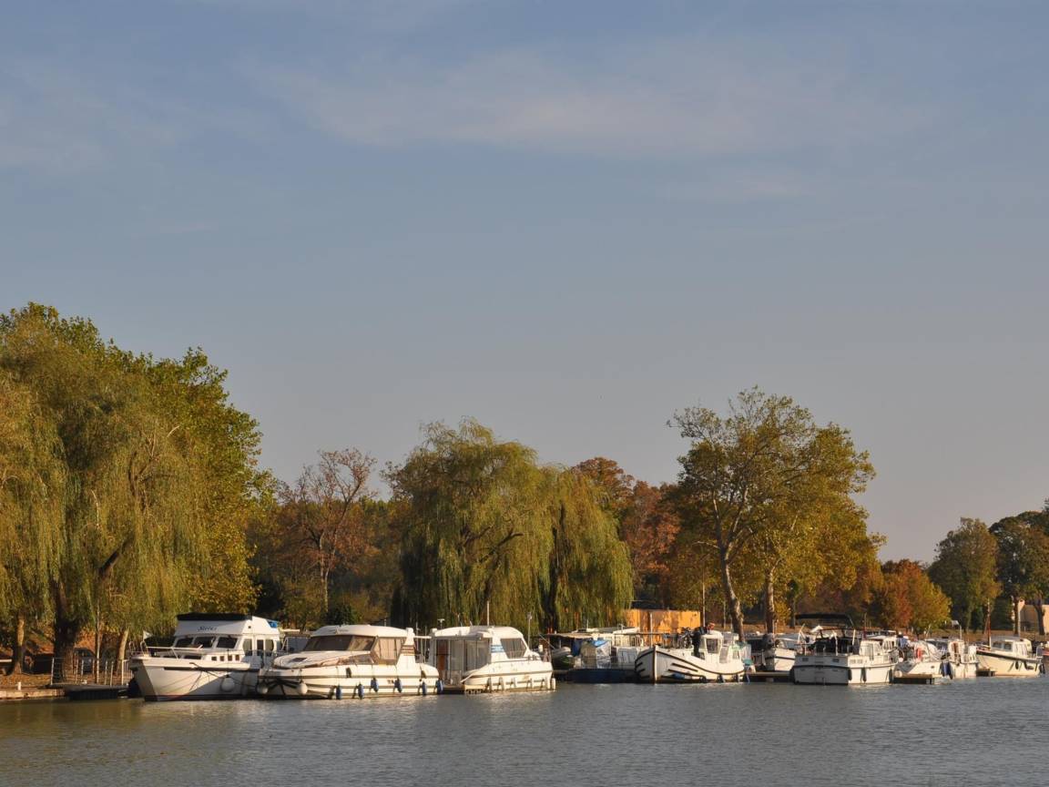 45 M² Apartment ∙ 1 Bedroom ∙ 2 Guests - Nevers