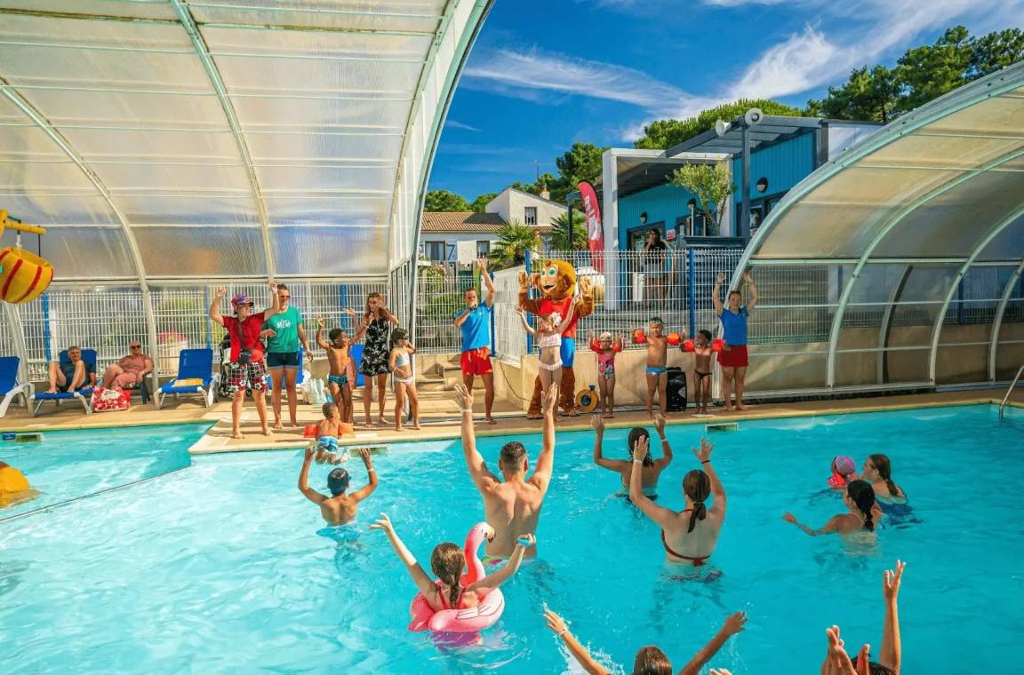 30 M² Camping ∙ 2 Chambres ∙ 5 Personnes - La Faute-sur-Mer