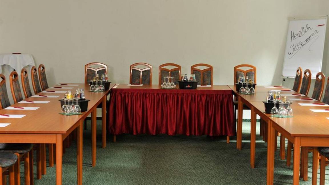Hotel ∙ 2 Guests - Erfurt