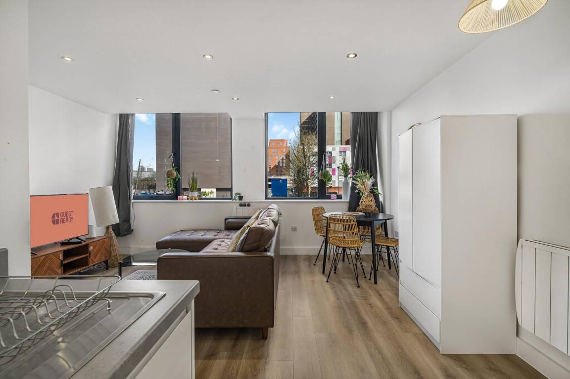 43 M² Ferienwohnung ∙ 1 Schlafzimmer ∙ 3 Gäste - Manchester