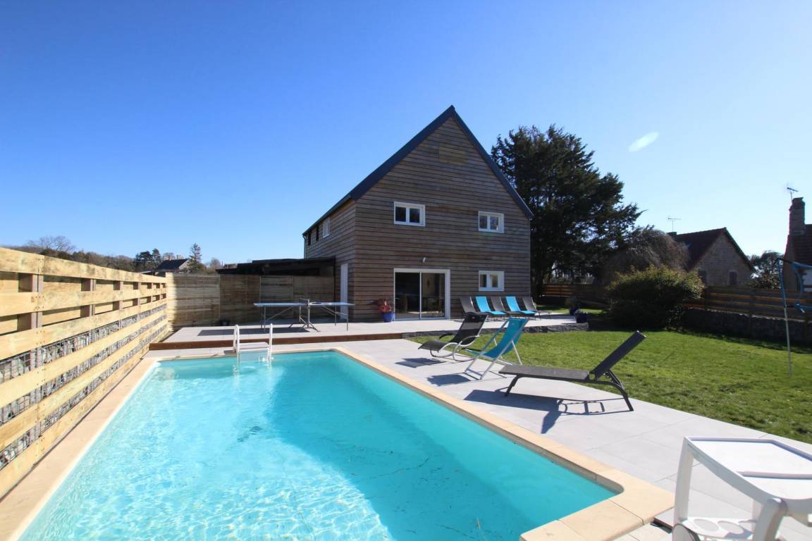 150 M² Gîte ∙ 3 Chambres ∙ 10 Personnes - Carolles