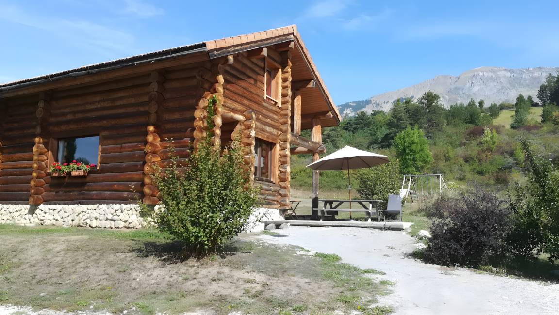 85 M² Chalet ∙ 3 Bedrooms ∙ 8 Guests - Orcières