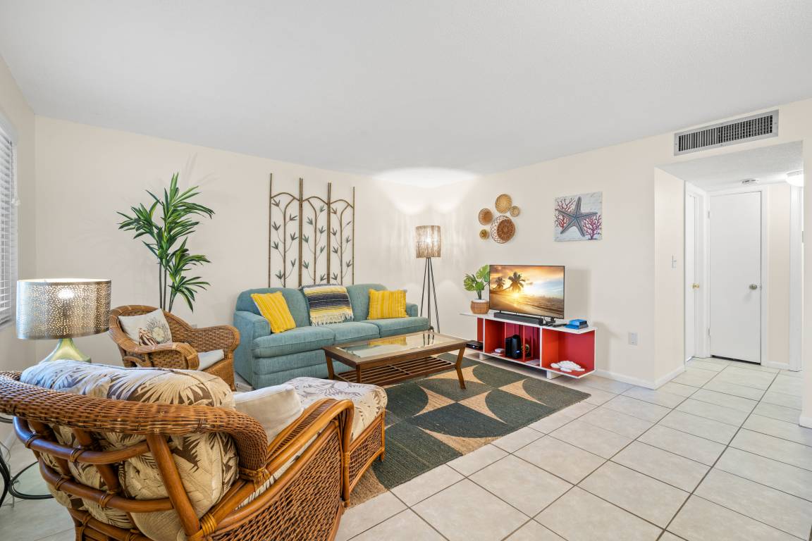 71 M² Condo ∙ 2 Bedrooms ∙ 6 Guests - St. Pete Beach, FL
