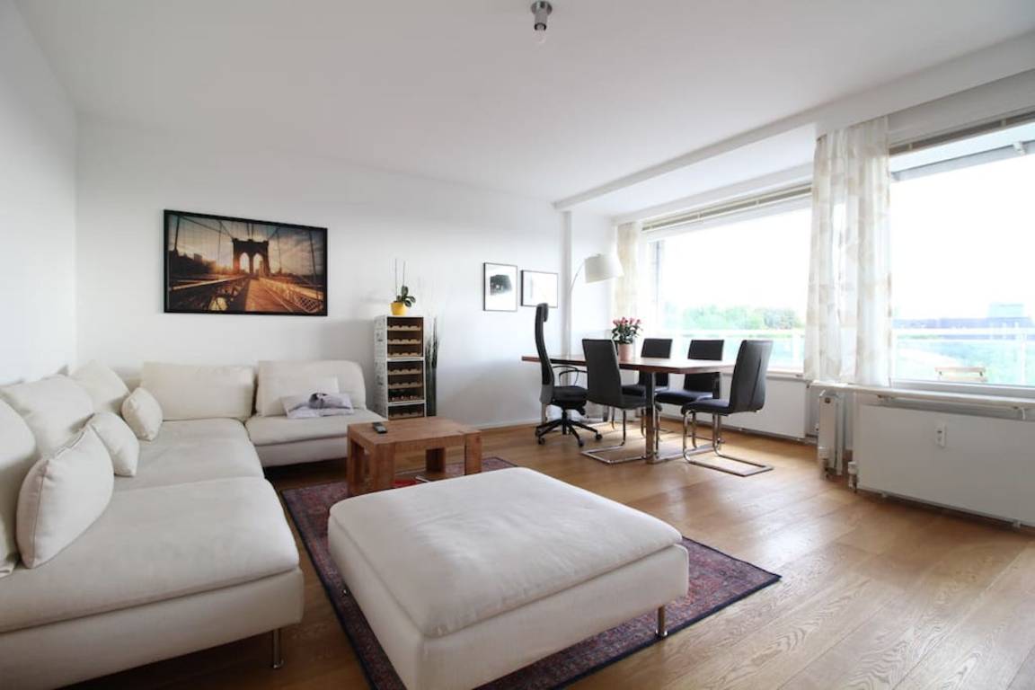 66 M² Ferienwohnung ∙ 1 Schlafzimmer ∙ 2 Gäste - Neu Wulmstorf