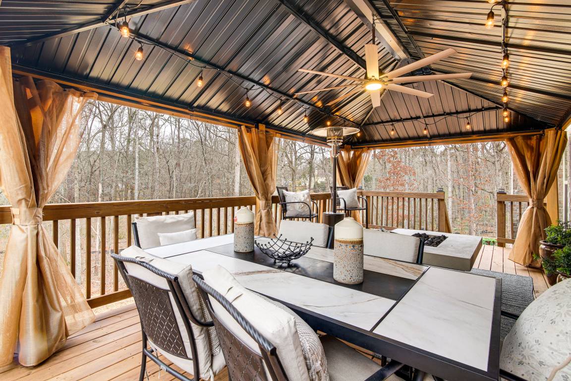 362 M² Casa ∙ 4 Habitaciones ∙ 8 Huéspedes - Conyers, GA