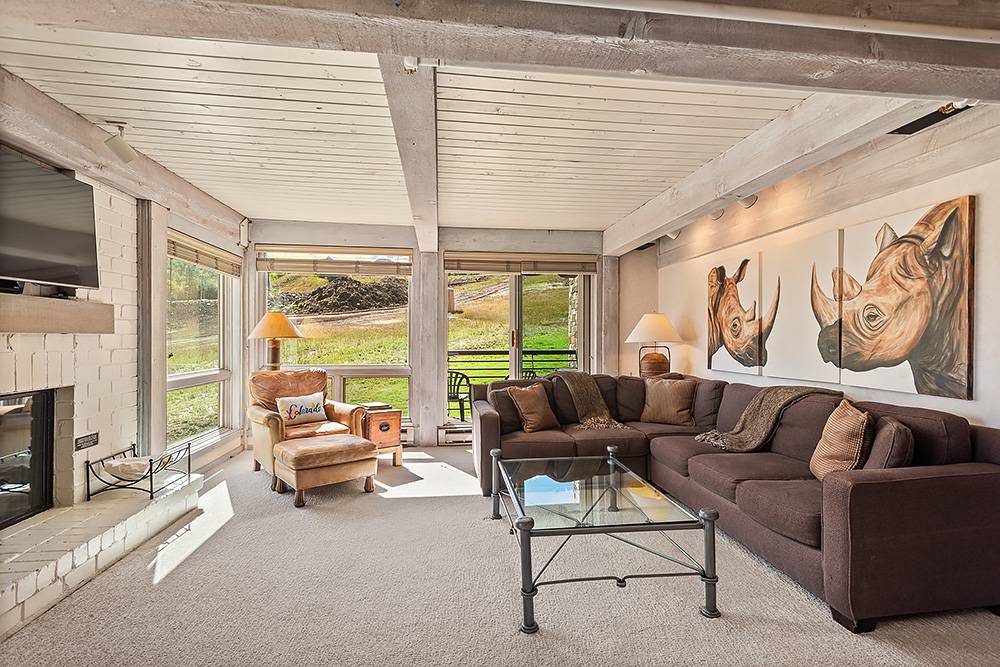 109 M² Condo ∙ 2 Bedrooms ∙ 5 Guests - Snowmass Village, CO