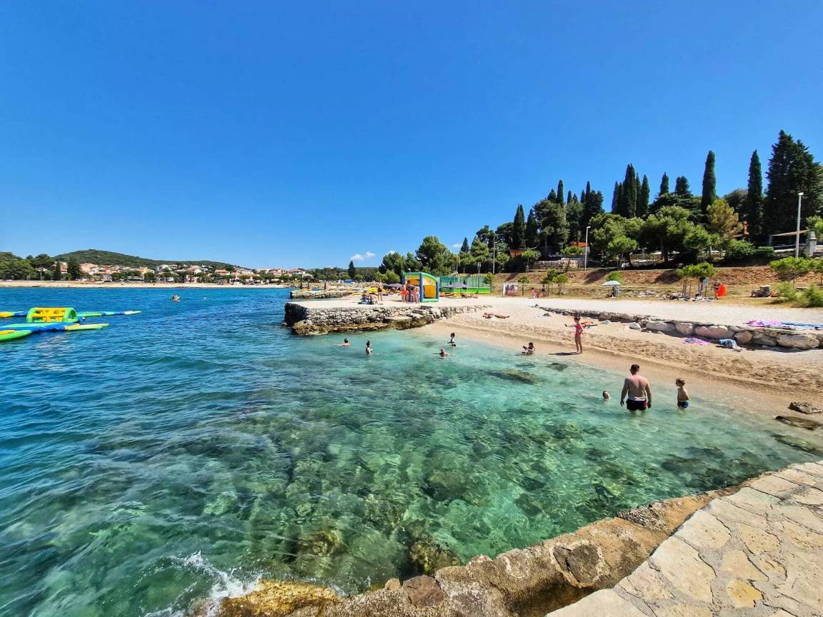 32 M² Mobilheim ∙ 2 Schlafzimmer ∙ 4 Gäste - Rovinj