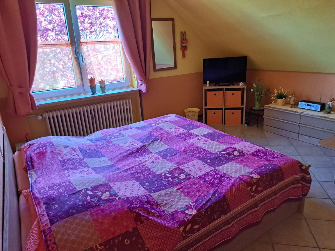 45 M² Ferienwohnung ∙ 1 Schlafzimmer ∙ 4 Gäste - Ellenz-Poltersdorf