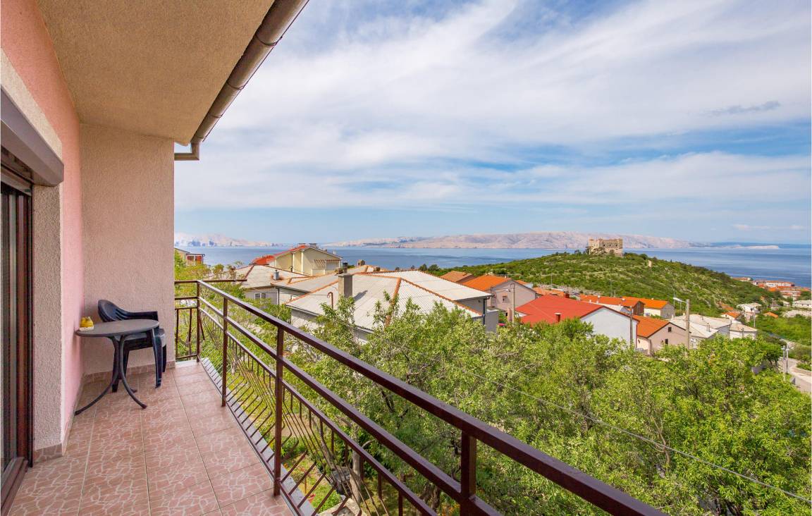 80 M² Apartment ∙ 2 Bedrooms ∙ 6 Guests - Senj