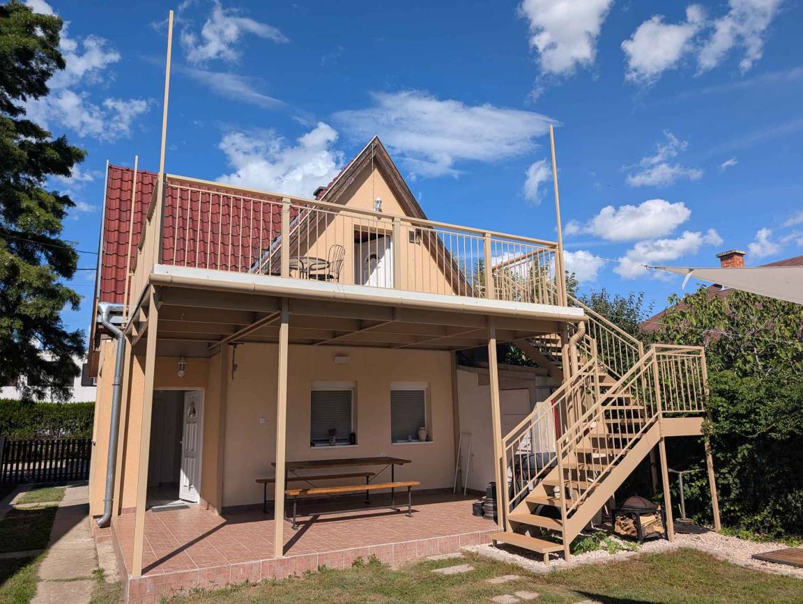 85 M² House ∙ 3 Bedrooms ∙ 10 Guests - Zamárdi