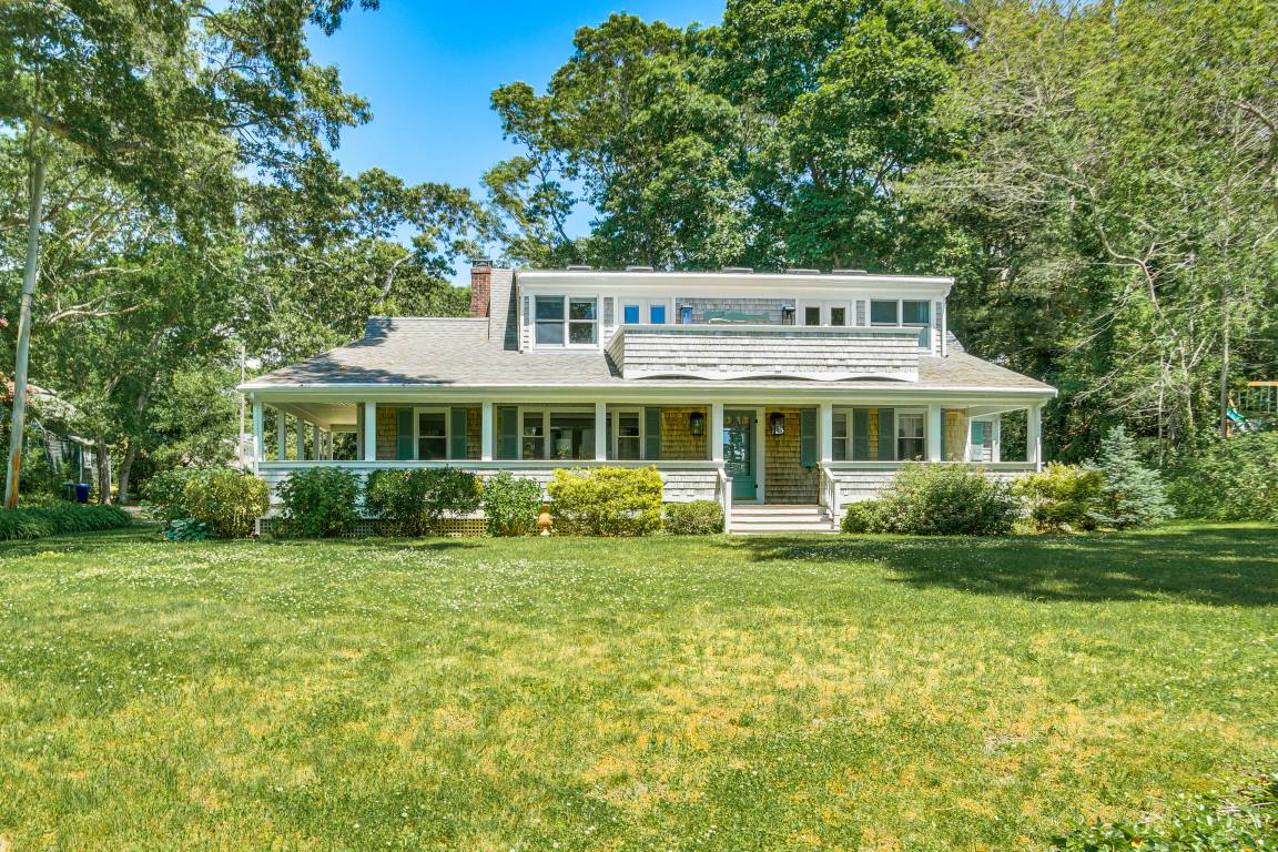 217 M² House ∙ 4 Bedrooms ∙ 10 Guests - Mashpee, MA